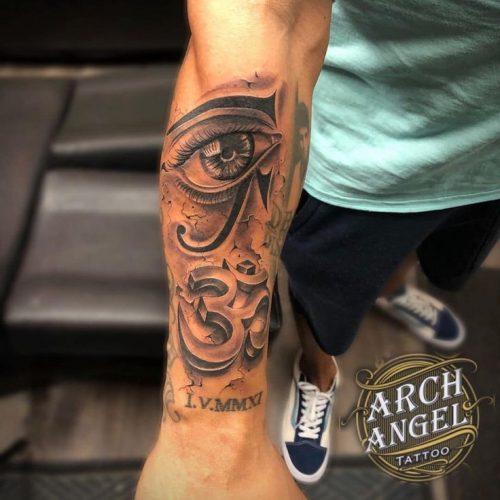 18 Eye of Horus Tattoos You NEED to See! (2025)